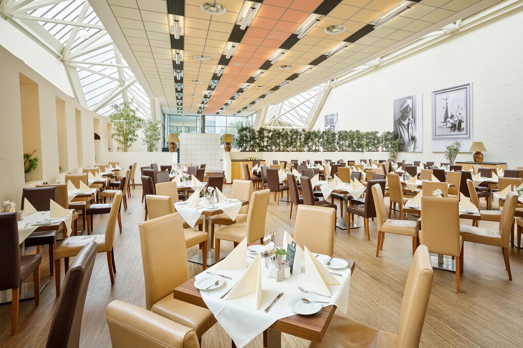 Restaurants & Bar | Eventhotel Pyramide **** | Vienna